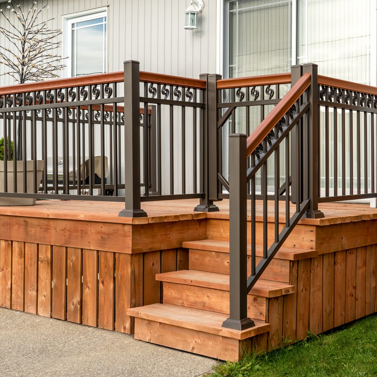 Installation rampe, balcon, revêtement-Lanaudière, Rive-Nord